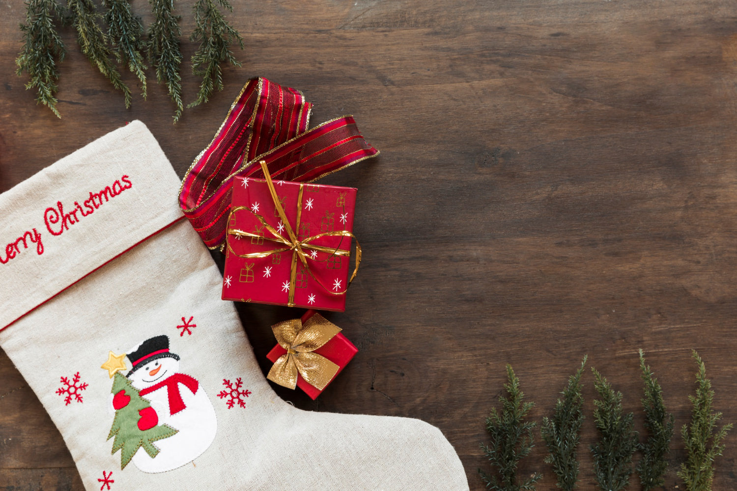 Sustainable Christmas Stockings: Eco Materials & Inspiration – Good Threads